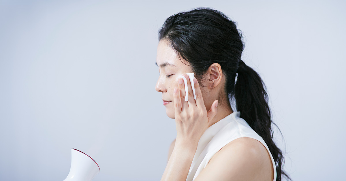 【60代乾燥肌向け】正しいケア方法って知ってる？スキンケアアイテムの選び方をマスターして自慢のすこやか肌をゲット | ONEcosme