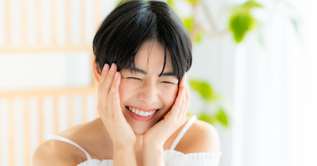 【肌を綺麗にする方法を徹底解説】今すぐ実践できる美肌テクニックと美しい肌に導くおすすめアイテムをご紹介 | ONEcosme