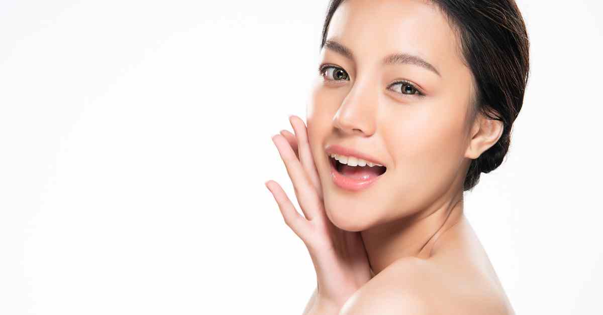 ピーリングのやり方とは？正しいやり方と効果を徹底解説！ | ONEcosme