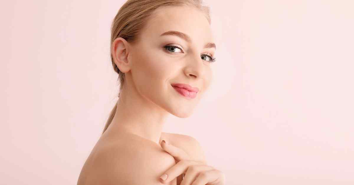 角栓を抜くのはNG？毛穴レスたまご肌へ導く効果的なケアからやりがちNGケアまで徹底解説！ | ONEcosme