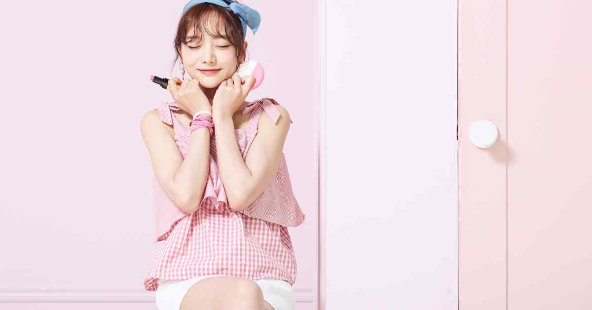 たぬき顔の特徴は？愛されたぬき顔メイク法やおすすめコスメでモテるキュートな女性に | ONEcosme