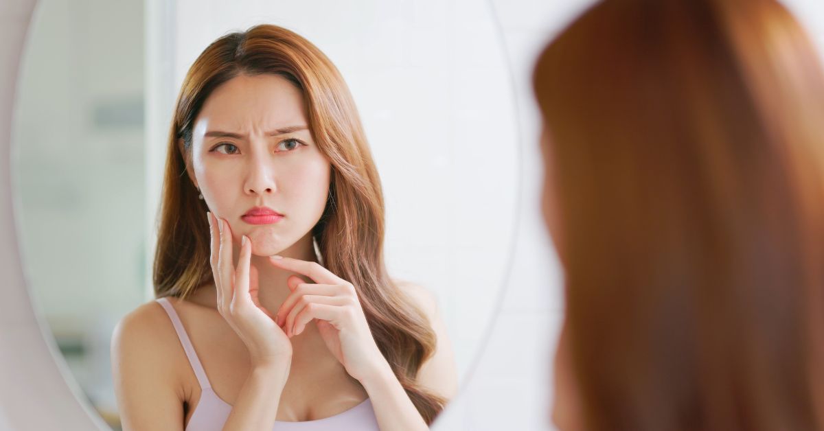 メイクキープミストの効果的な使い方は？メイク崩れ防止効果アップで皮脂でもマスクでも崩れない肌に | ONEcosme