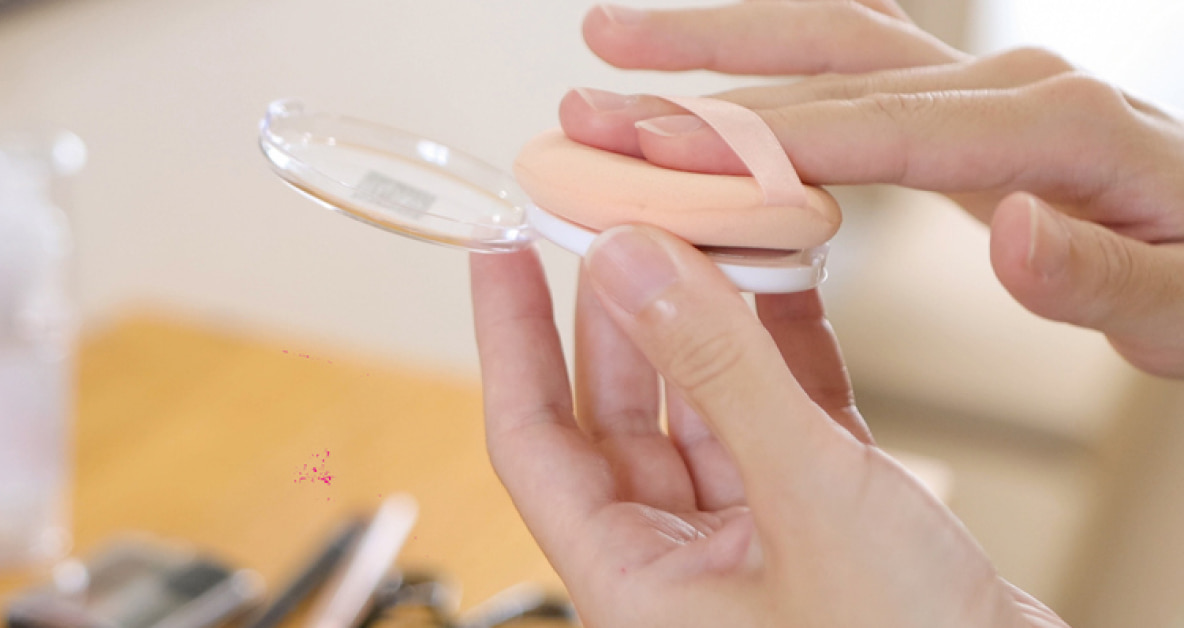 40代でもプチプラファンデーションを使って良い？自分の肌にぴったりの神ファンデを見つけて若見え肌を手に入れよう | ONEcosme