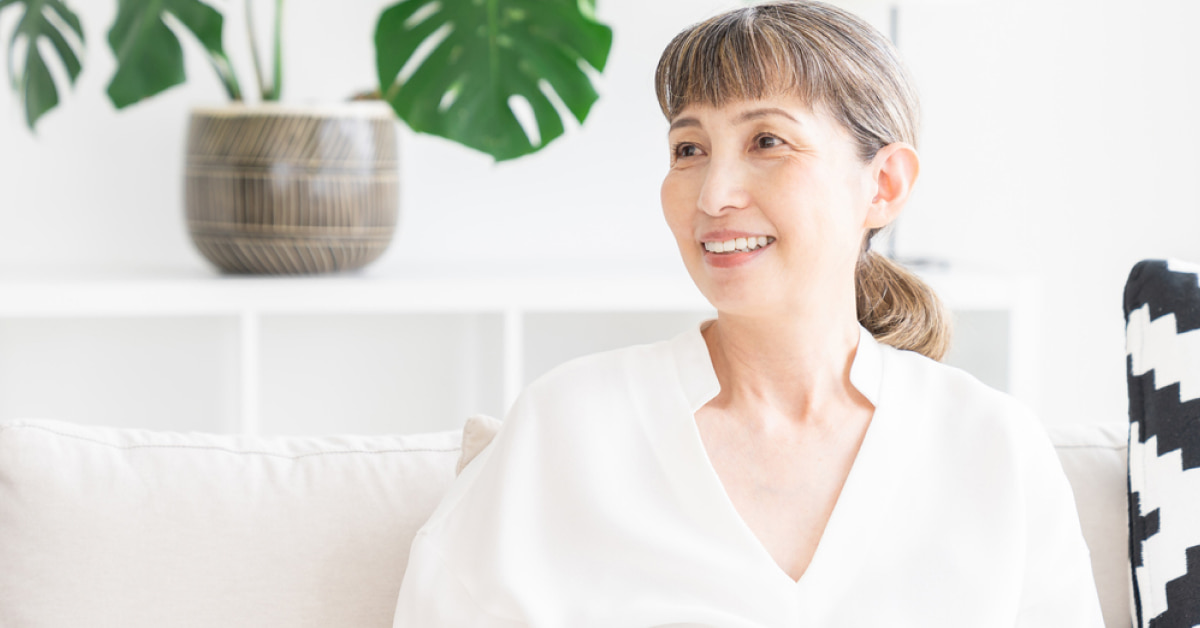 【60代乾燥肌向け】正しいケア方法って知ってる？スキンケアアイテムの選び方をマスターして自慢のすこやか肌をゲット | ONEcosme